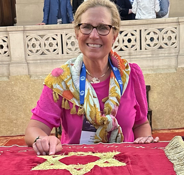 Associated | Meet Karen Singer | The Associated